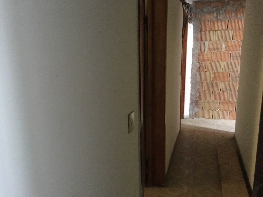 I bought a house with no water, no electricity and no heating in Florence.
